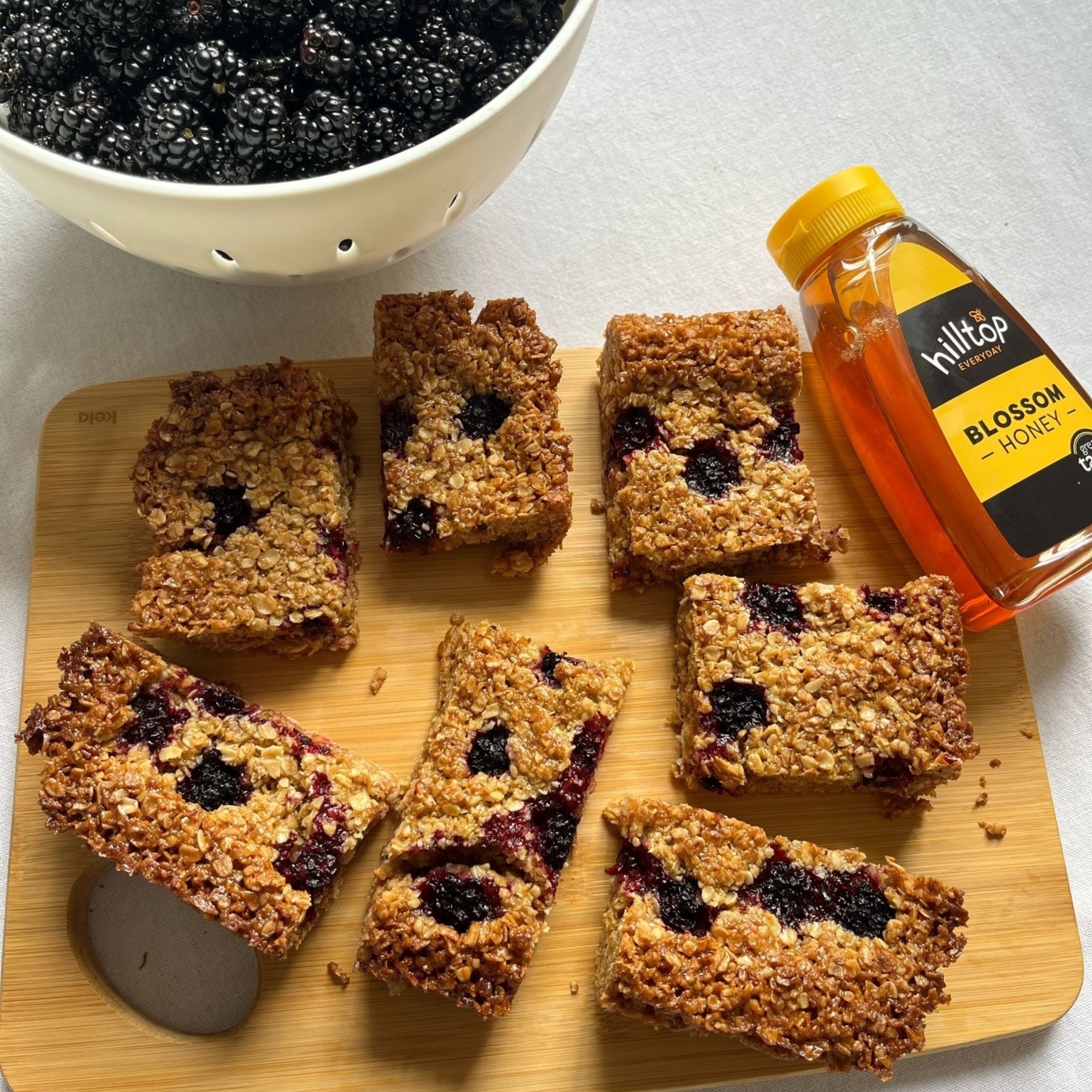 Oaty Blackberry Bars – Hilltop Honey